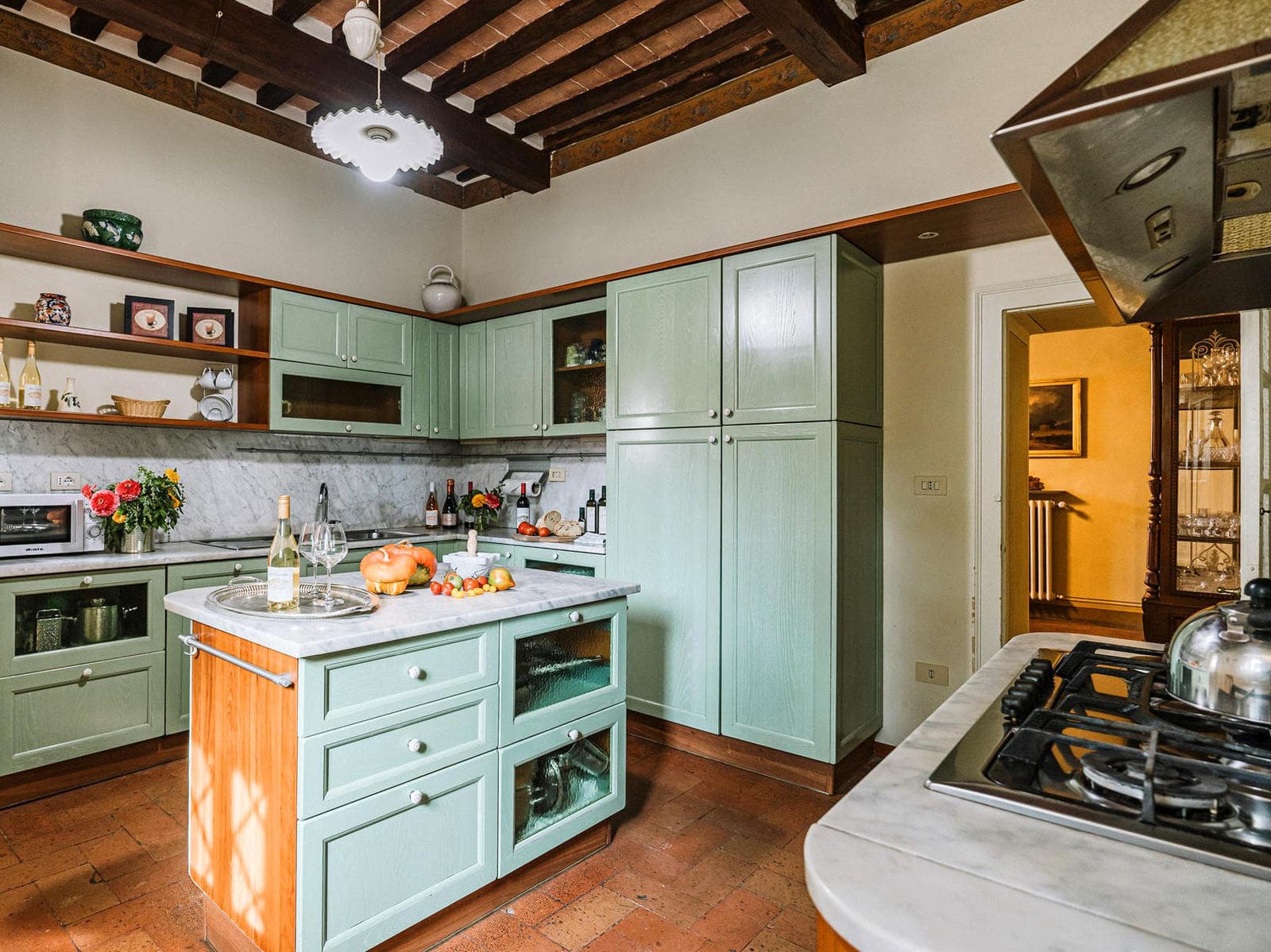 Villa Giancarlo: Historic Tuscan villa for 10